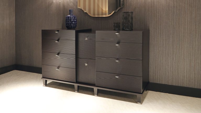 Chest ten drawers Dimitri | Opera Contemporary